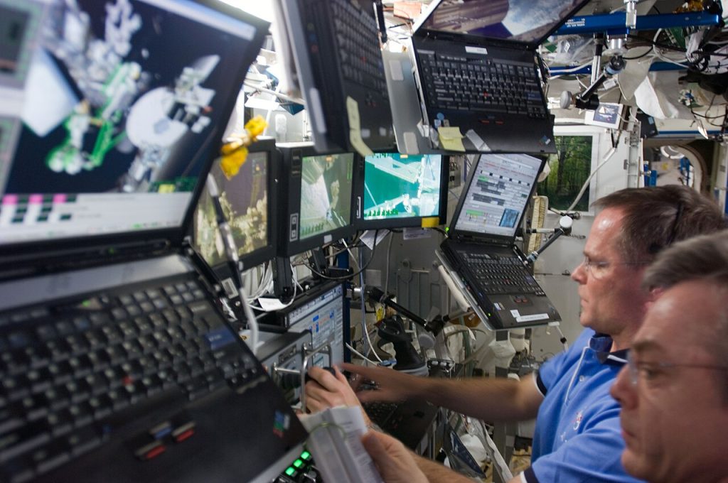 10 Surprising Insights from 25 Years Aboard the ISS | Modern ...