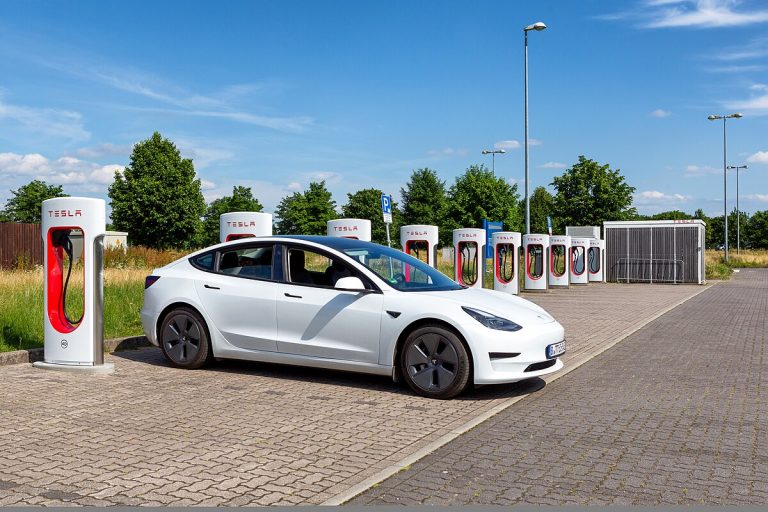 Tesla’s Latest App, Charging, and AI Moves Signal Big 2026 Shift ...